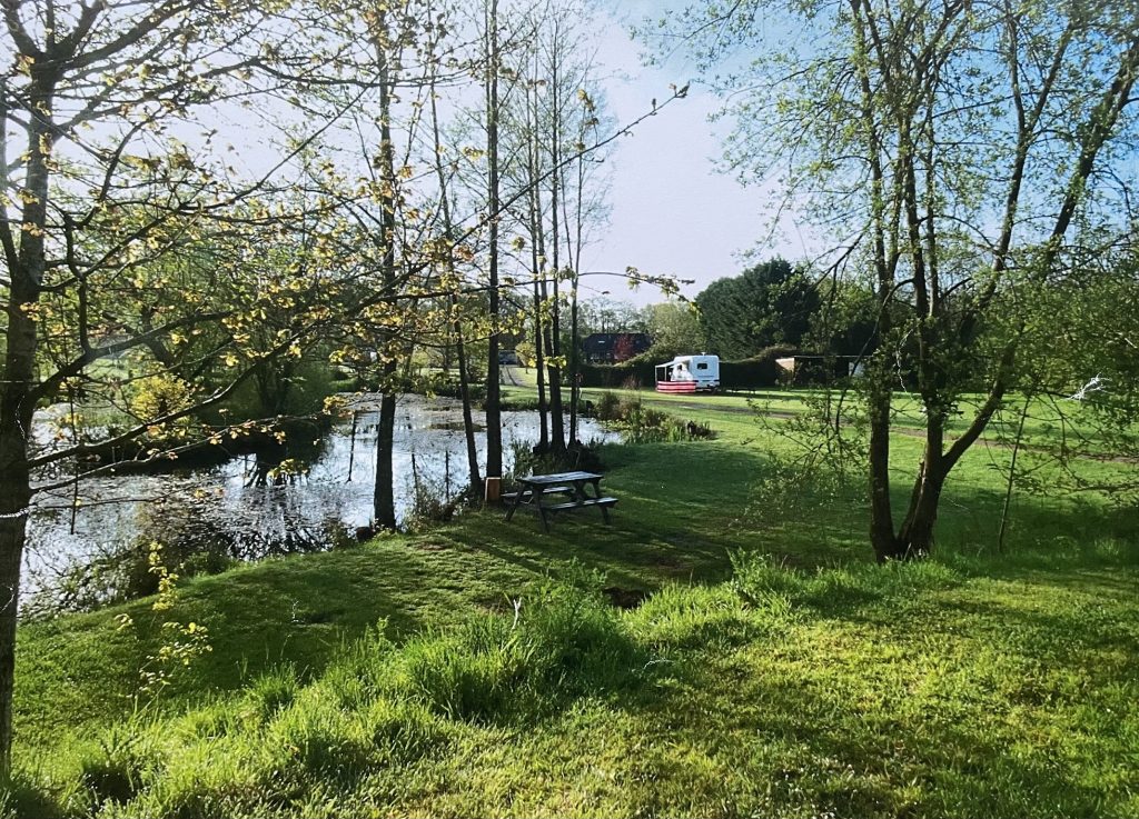 Campsite | RIVERSIDE LAKES